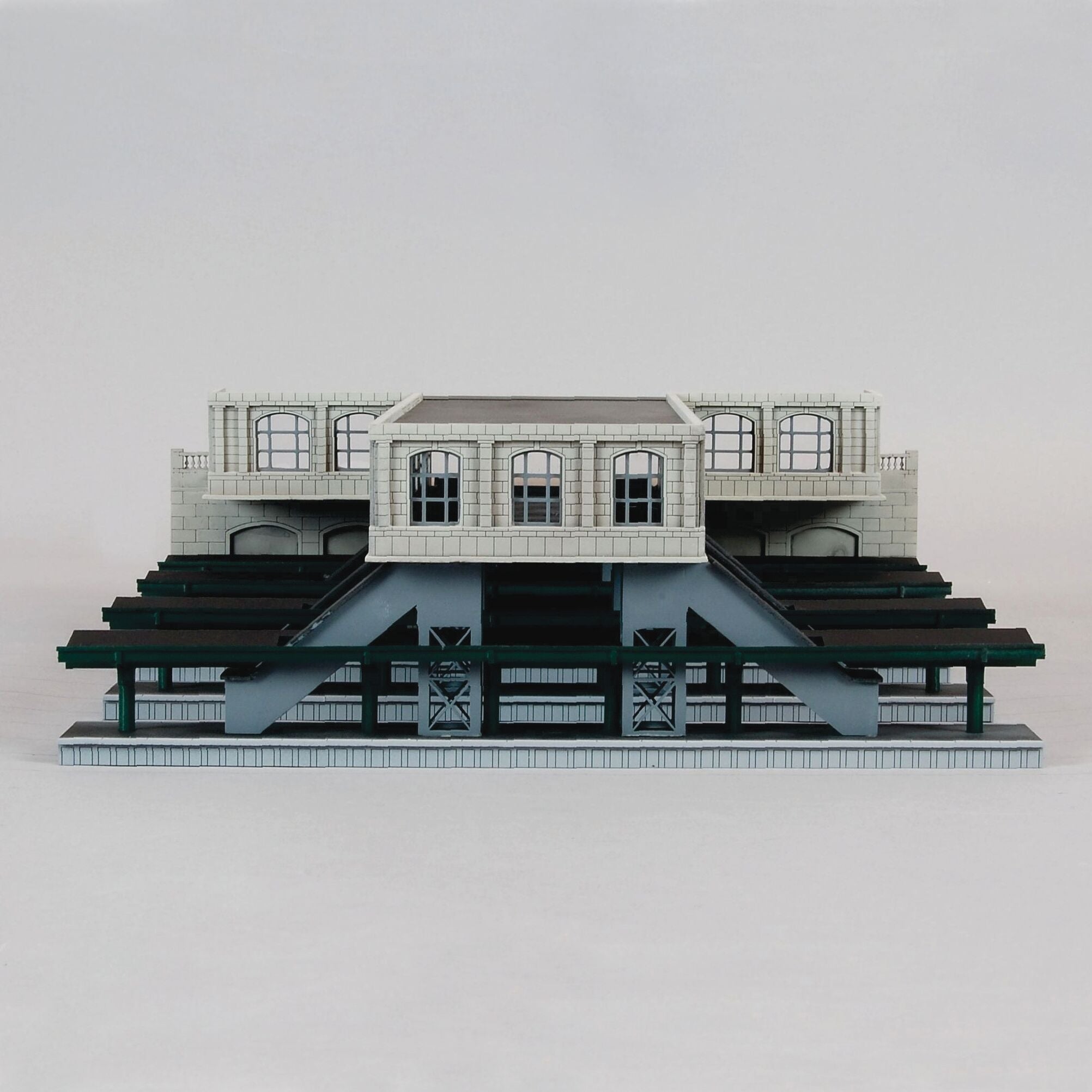 N City Station Concourse | Custom Model Railroads 410-889-0010